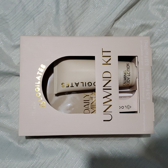 Blogilates | Bath & Body | Blogilates Unwind Bath And Body Gift Set ...